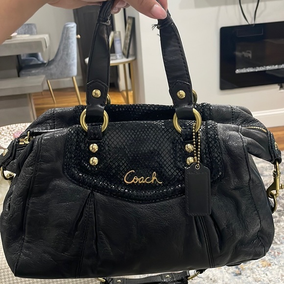 Coach | Bags | Coach Medium Sized Purse | Poshmark